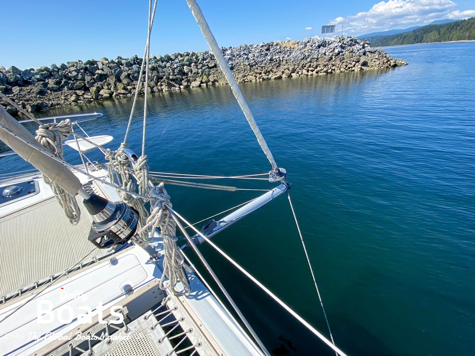 2011 Antares 44I for sale. View price, photos and Buy 2011 Antares 44I ...