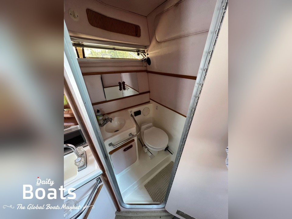 1989 Sea Ray Sun Dancer for sale. View price, photos and Buy 1989 Sea ...