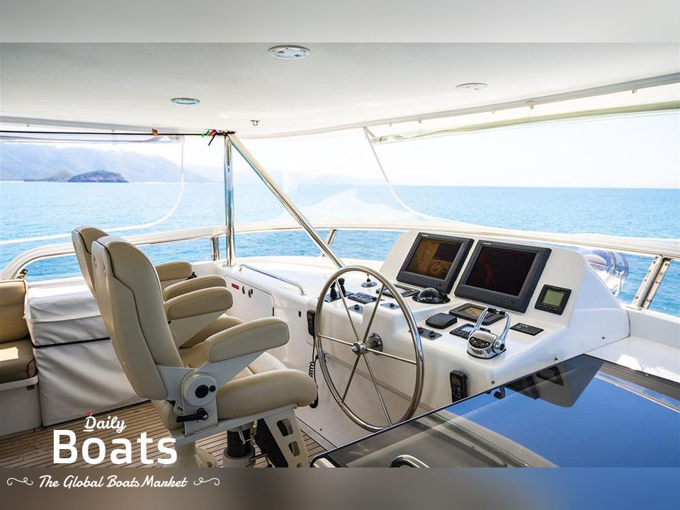 2010 Outer Reef Yachts 700 My for sale. View price, photos and Buy 2010 ...