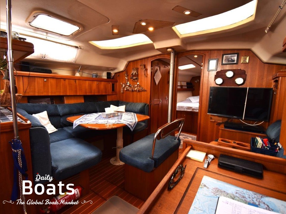 2002 Hunter 466 for sale. View price, photos and Buy 2002 Hunter 466 ...