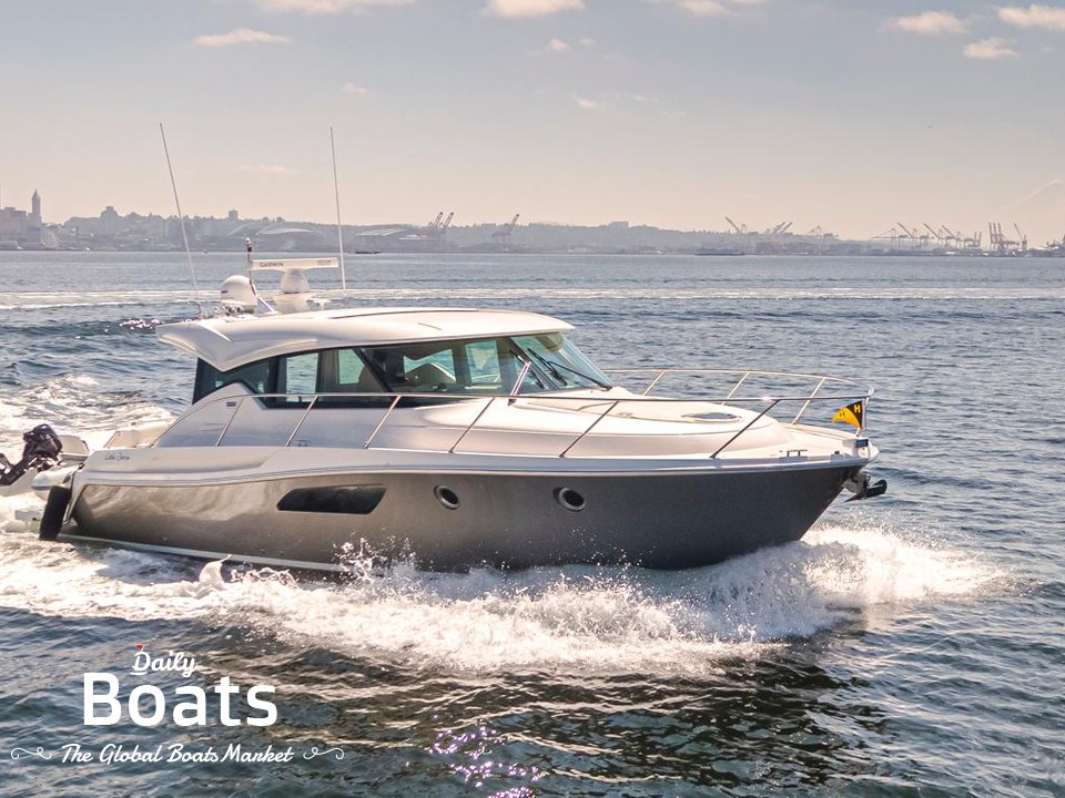 2019 Tiara Yachts 44 Coupe for sale. View price, photos and Buy 2019 ...