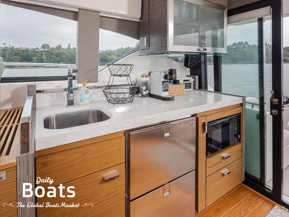 2019 Tiara Yachts 44 Coupe for sale. View price, photos and Buy 2019 ...