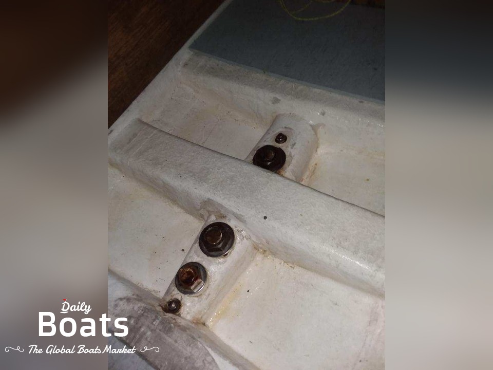 1995 B-Boats B32 for sale. View price, photos and Buy 1995 B-Boats B32 ...