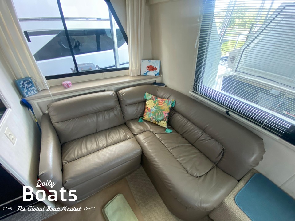 2002 Harbor Master 52 Pilot House Wide Body River Yacht for sale. View ...