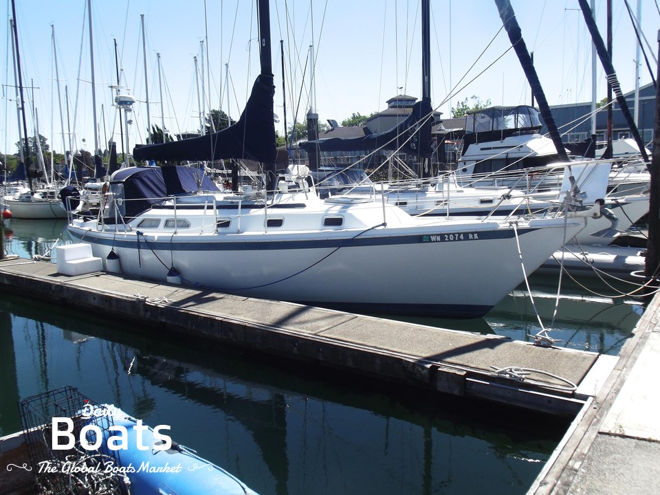 1985 Ericson 35-3 for sale. View price, photos and Buy 1985 Ericson 35 ...