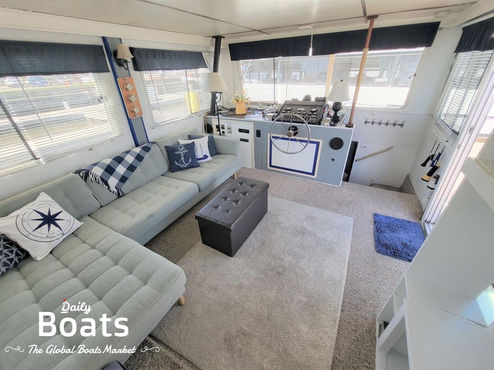 1987 Harbor Master 52 Walk-Around for sale. View price, photos and Buy ...