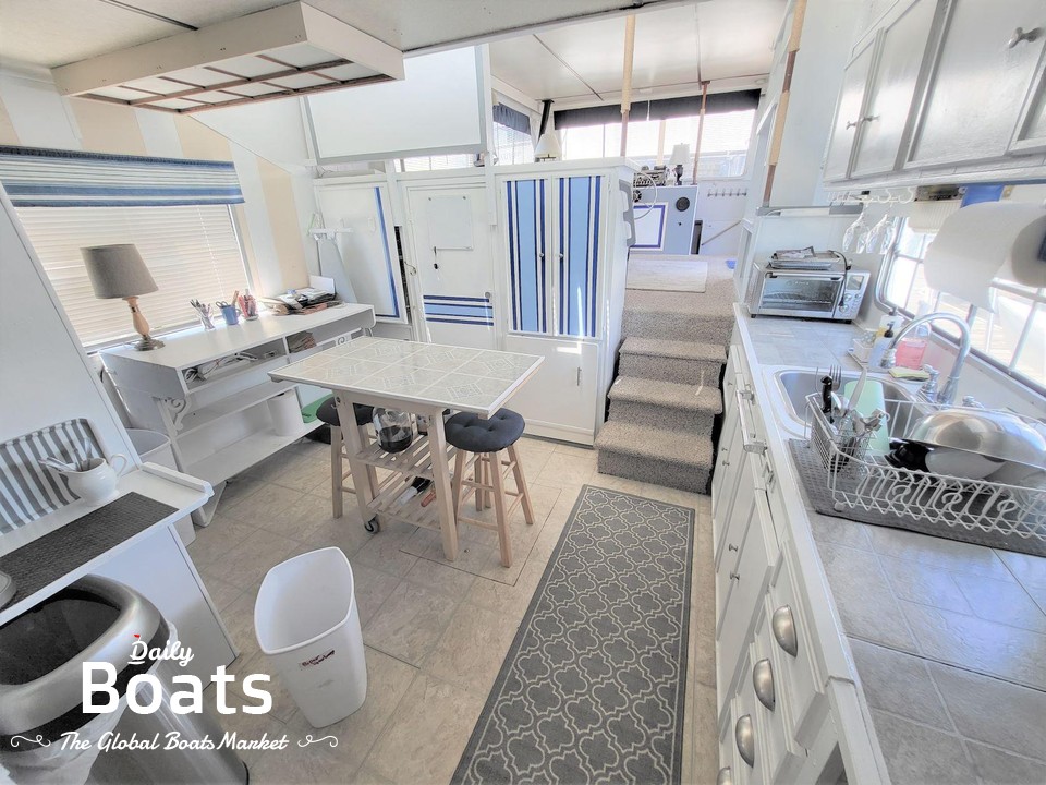 1987 Harbor Master 52 Walk-Around for sale. View price, photos and Buy ...