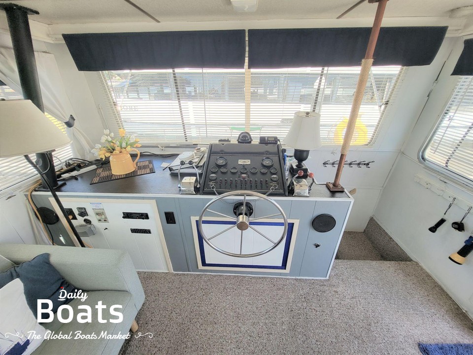 1987 Harbor Master 52 Walk-Around for sale. View price, photos and Buy ...