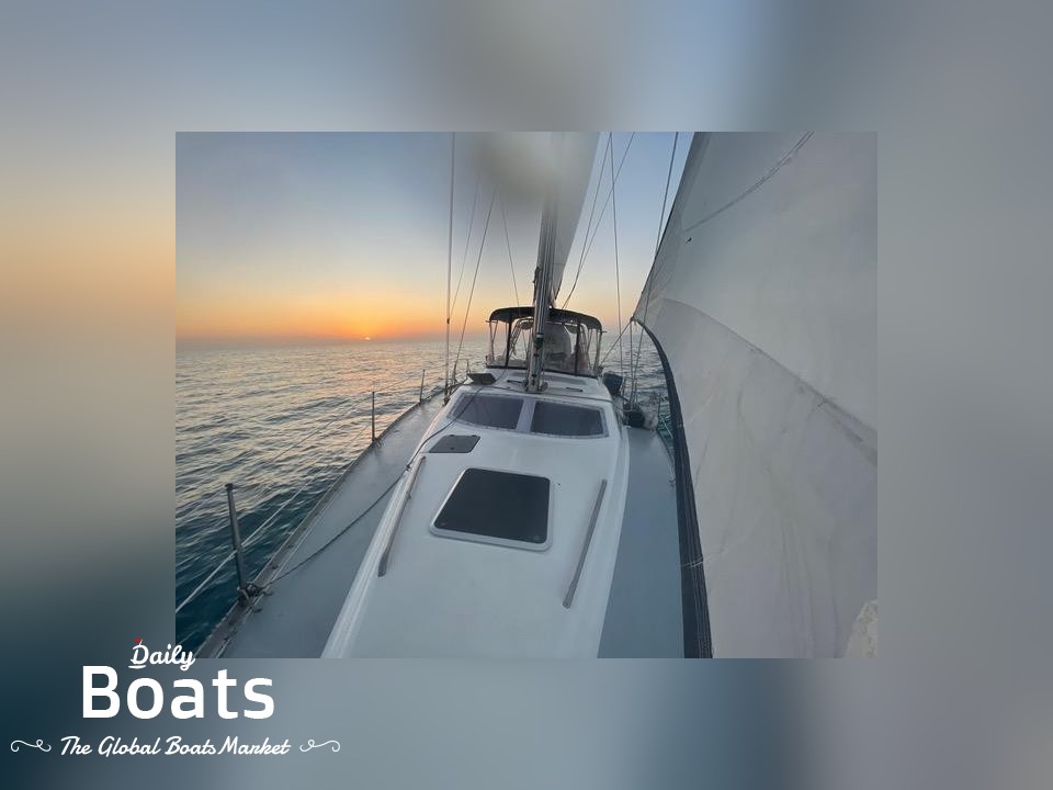 1996 Hunter 42 Passage for sale. View price, photos and Buy 1996 Hunter ...