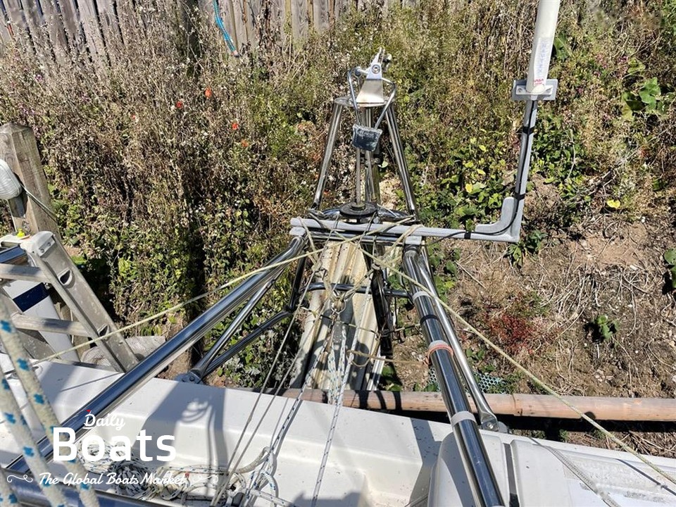 1983 Prout Sirocco 26 for sale. View price, photos and Buy 1983 Prout ...