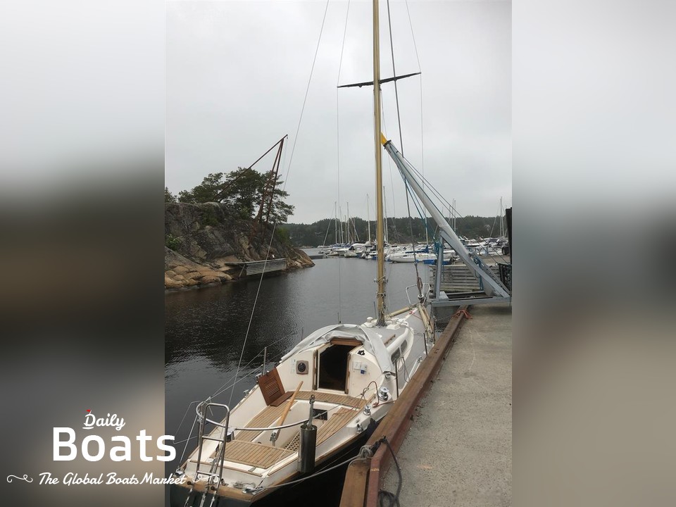 1976 Sparkman & Stephens Iw 31 for sale. View price, photos and Buy ...