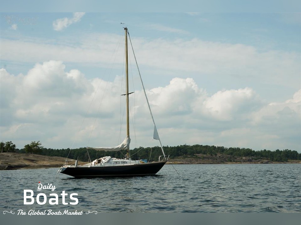 1976 Sparkman & Stephens Iw 31 for sale. View price, photos and Buy ...