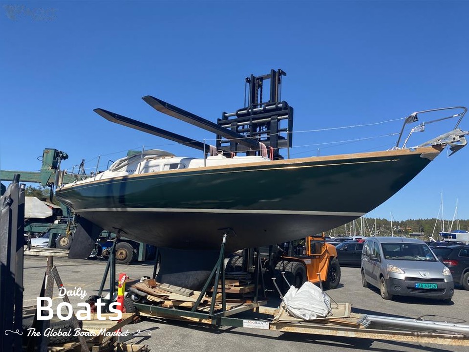 1976 Sparkman & Stephens Iw 31 for sale. View price, photos and Buy ...