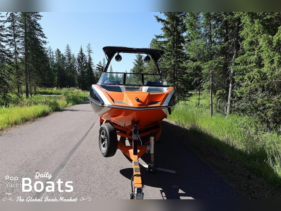 2017 Moomba Mojo 23 for sale. View price, photos and Buy 2017 Moomba ...