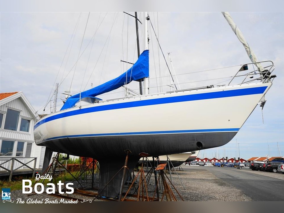 1985 Comfort Yachts Comfortina 39 for sale. View price, photos and Buy ...