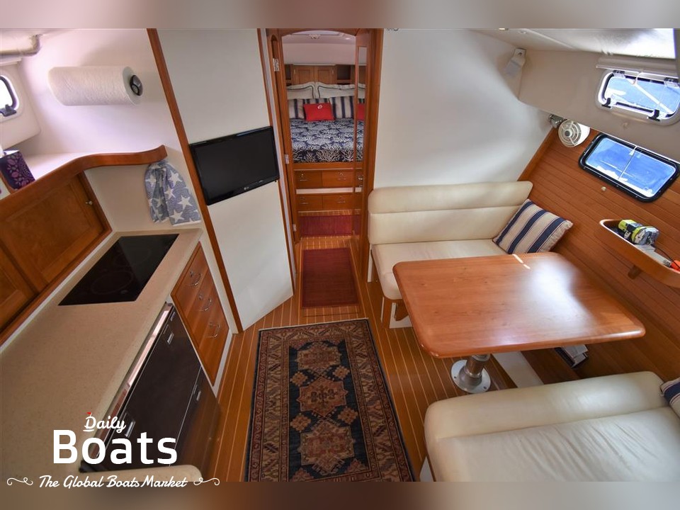 2013 Mjm Yachts 40Z for sale. View price, photos and Buy 2013 Mjm ...