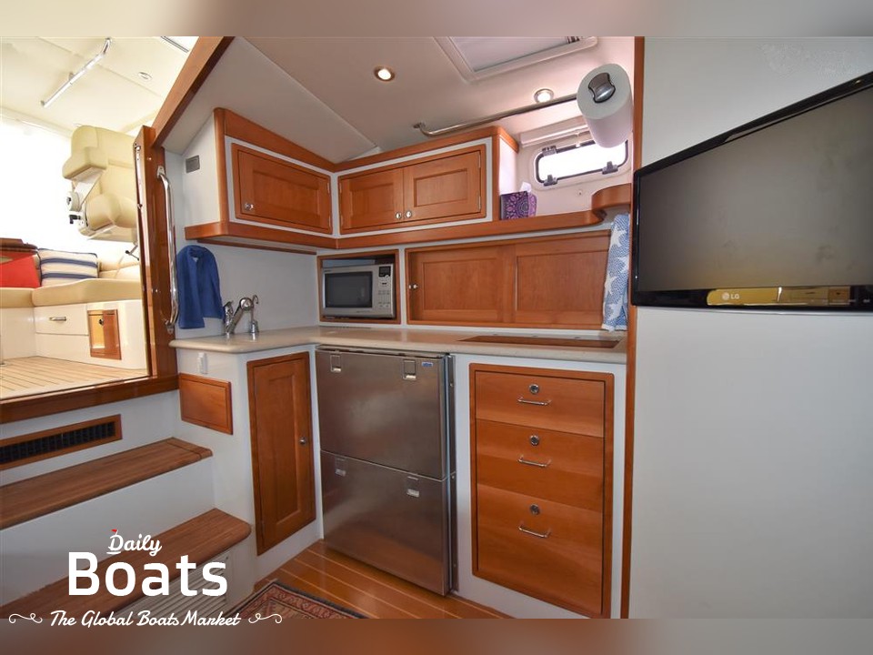 2013 Mjm Yachts 40Z for sale. View price, photos and Buy 2013 Mjm ...