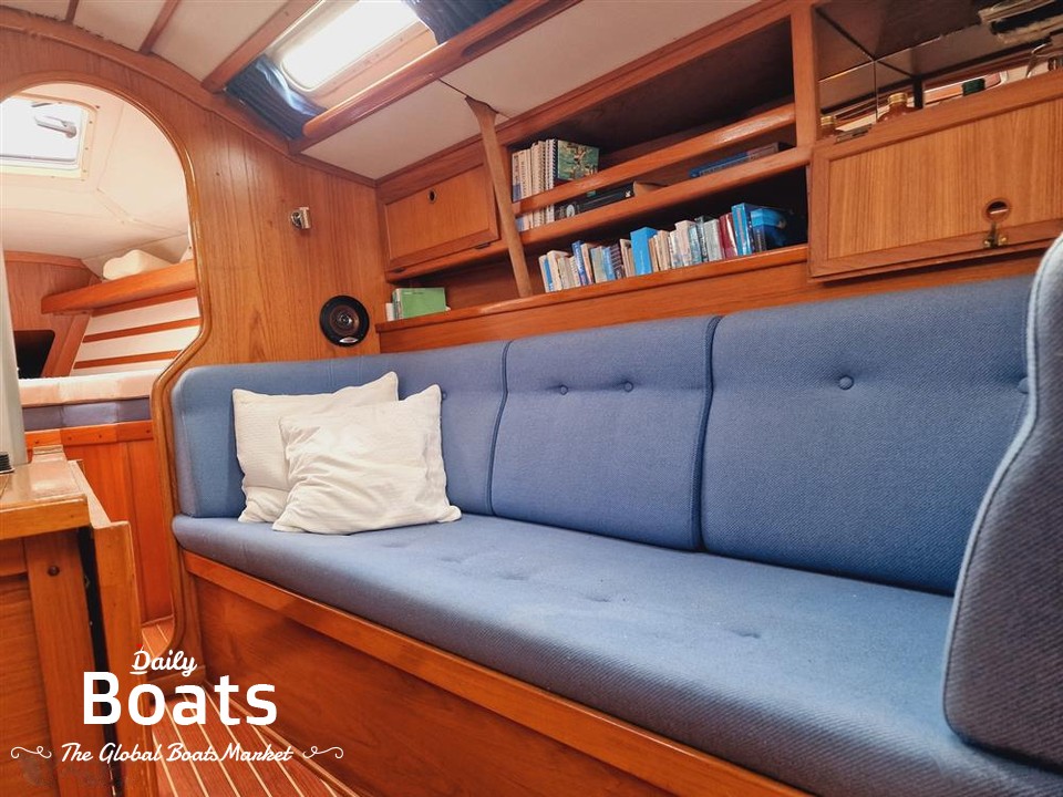 1989 Dynamic 37 for sale. View price, photos and Buy 1989 Dynamic 37 ...