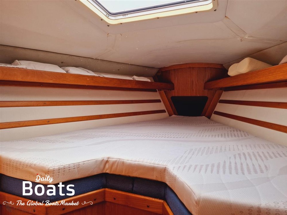 1989 Dynamic 37 for sale. View price, photos and Buy 1989 Dynamic 37 ...