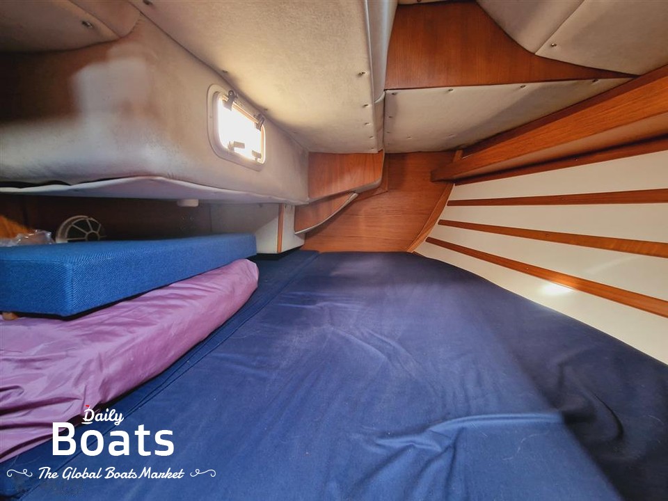 1989 Dynamic 37 for sale. View price, photos and Buy 1989 Dynamic 37 ...