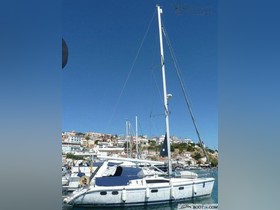 Hunter 380 for sale - Daily Boats