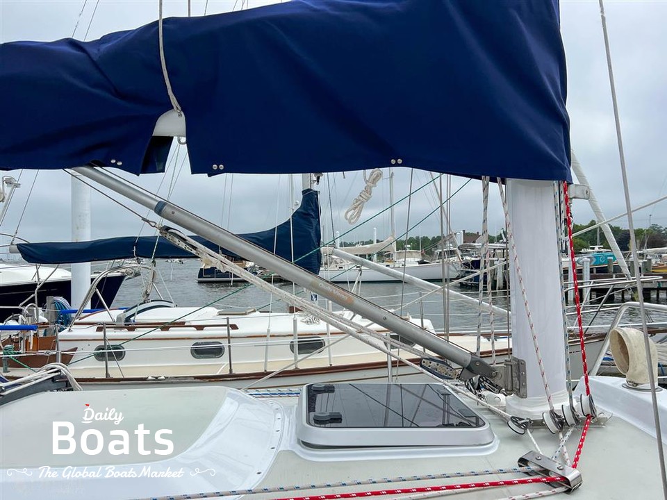 1985 Ericson 32 for sale. View price, photos and Buy 1985 Ericson 32 ...