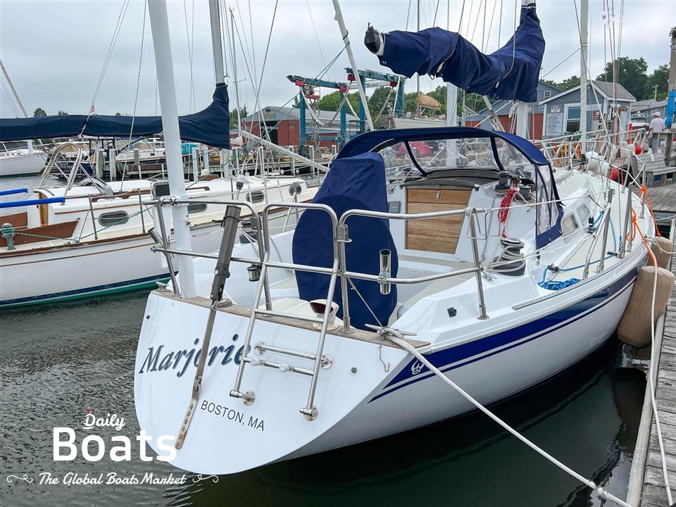 1985 Ericson 32 for sale. View price, photos and Buy 1985 Ericson 32 ...
