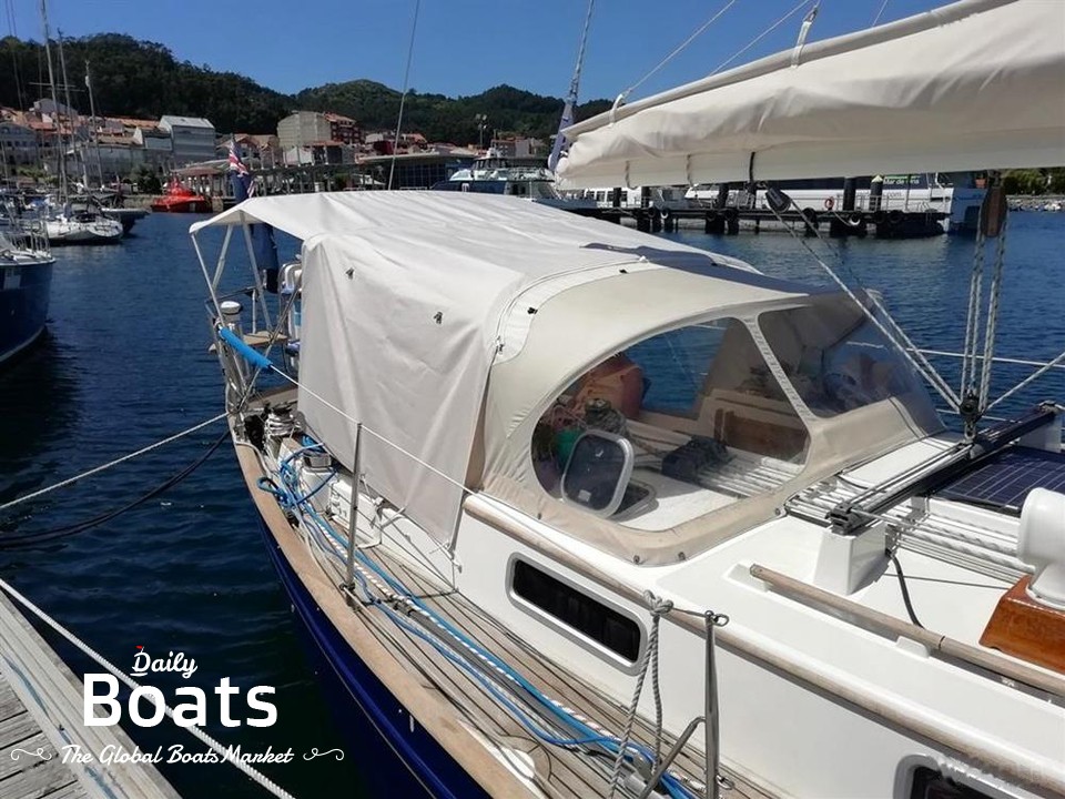 1997 Victoria 38 for sale. View price, photos and Buy 1997 Victoria 38 ...