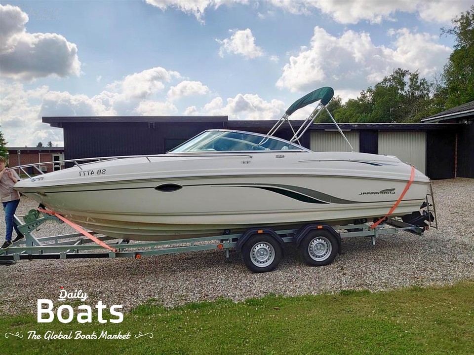 2000 Chaparral Boats 235 Ssi for sale. View price, photos and Buy 2000 ...