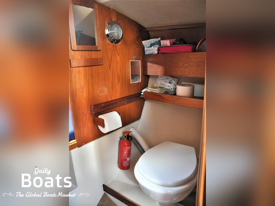 1979 Granada 27 for sale. View price, photos and Buy 1979 Granada 27 ...