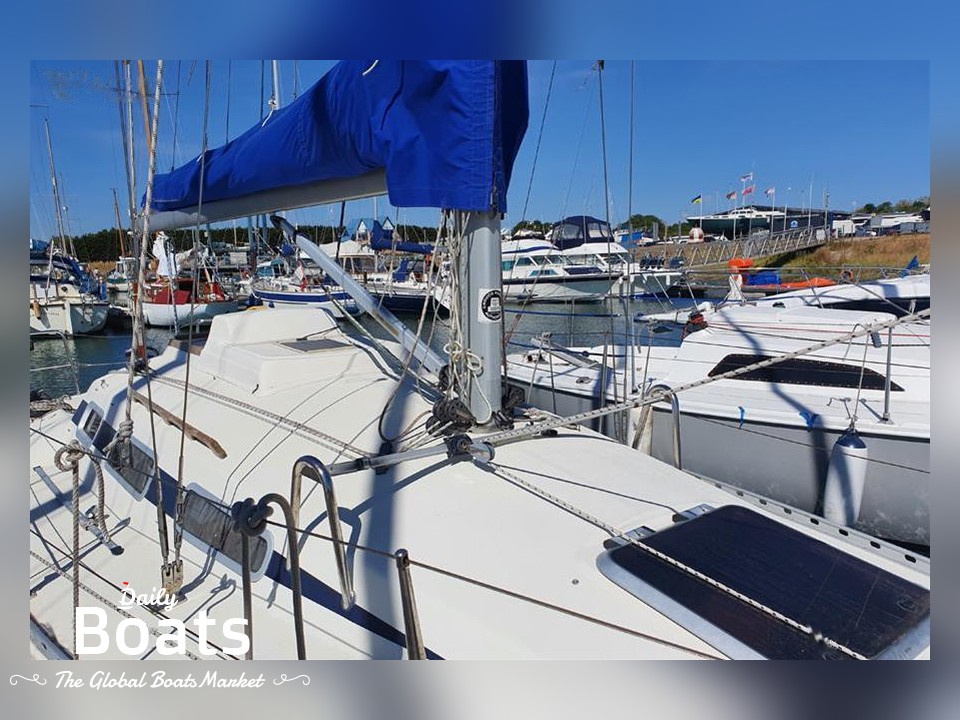 2002 Hanse Yachts 301 for sale. View price, photos and Buy 2002 Hanse ...