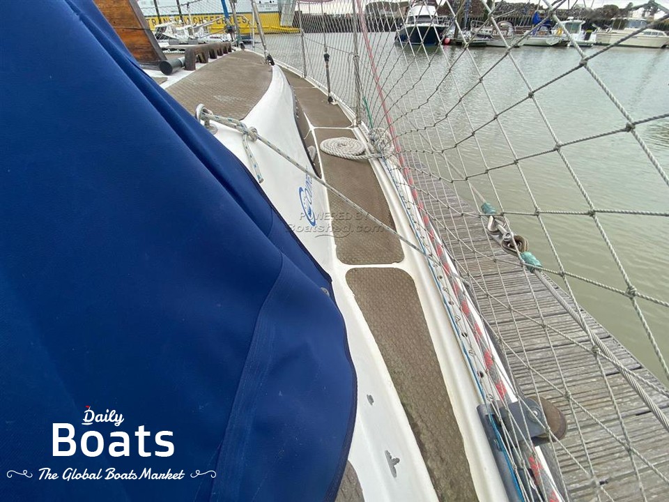 1980 Colvic Craft Countess 28 for sale. View price, photos and Buy 1980 ...