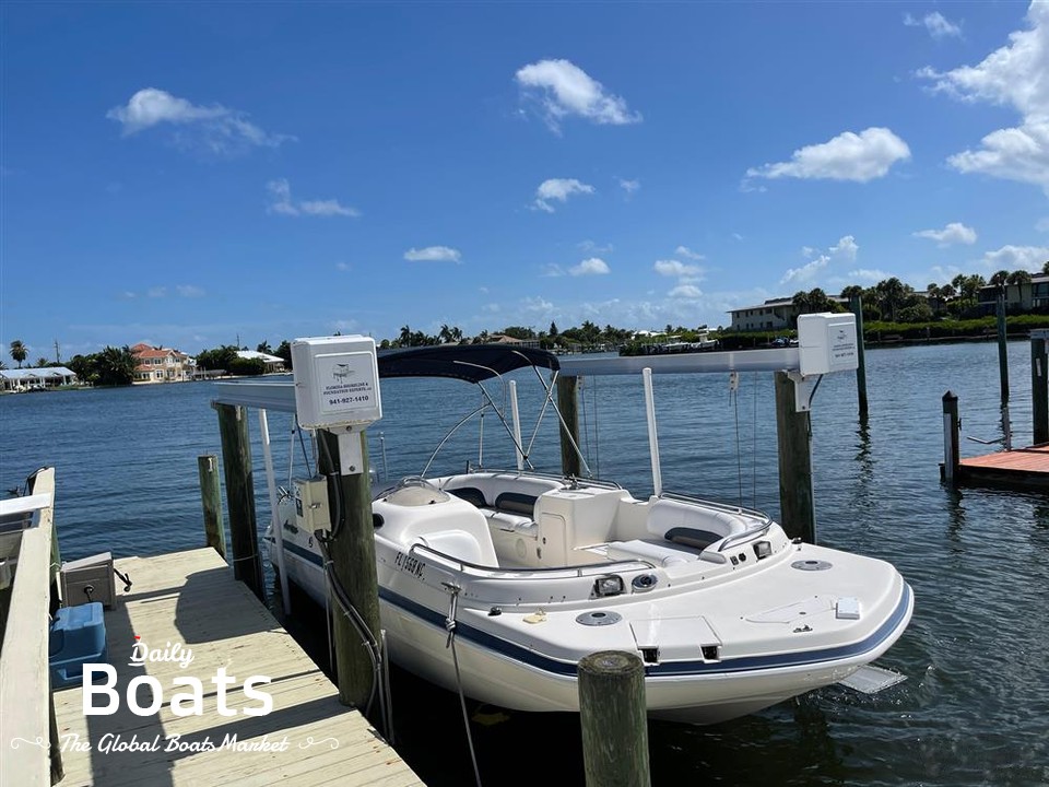 Hurricane 232 fundeck for sale - Daily Boats