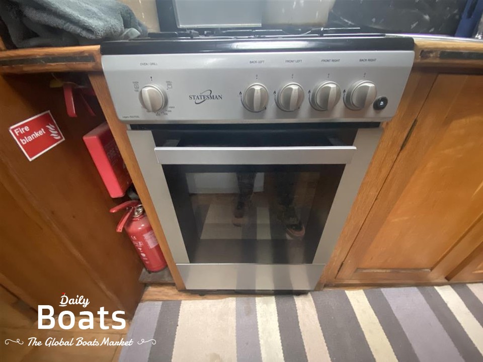 2007 Simpson Boats 52' Josher Bow Traditional Stern Narrowboat for sale ...