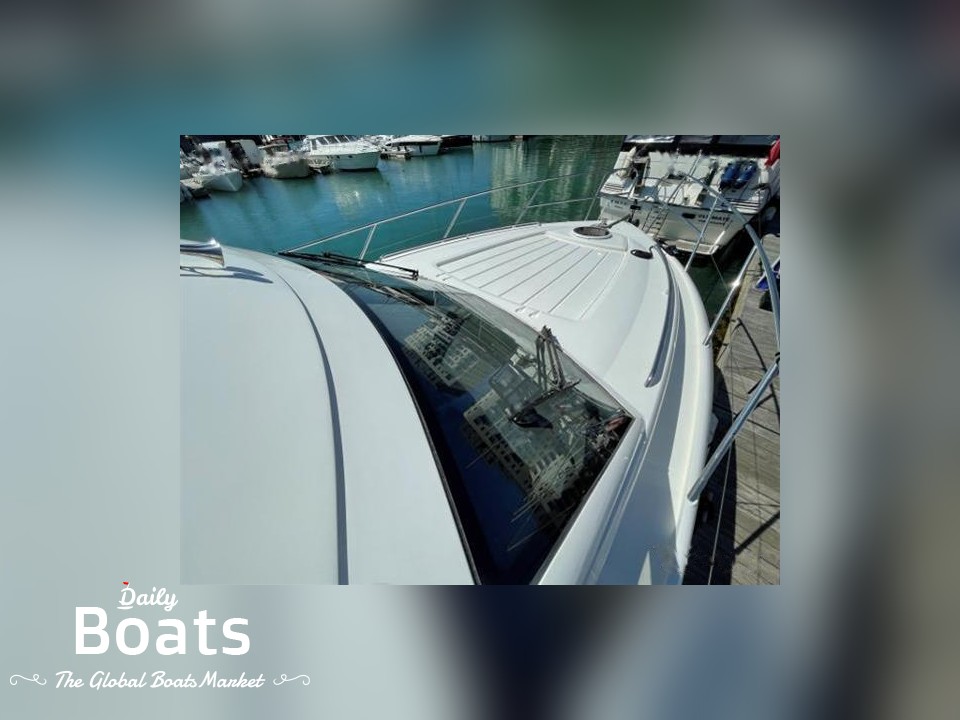 2005 Princess 420 for sale. View price, photos and Buy 2005 Princess ...