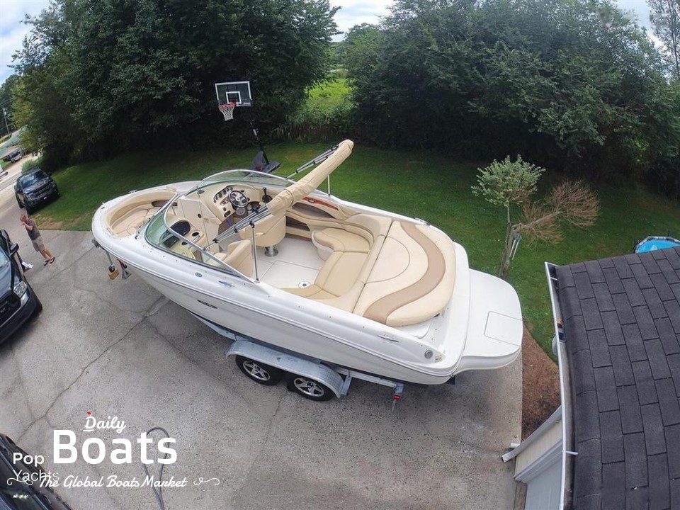 2001 Sea Ray Boats 230 for sale. View price, photos and Buy 2001 Sea ...