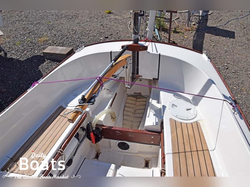 2016 Swallow Yachts Bayraider Expedition for sale. View price, photos ...