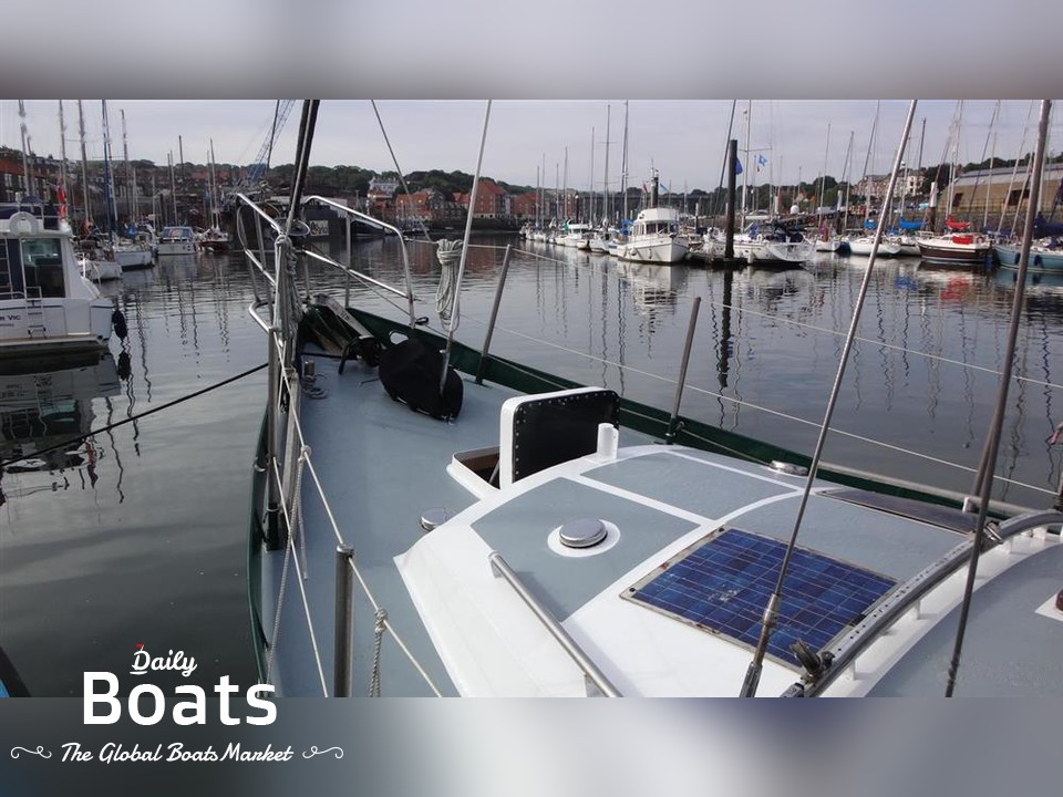 1995 Robert Tucker Rolling Wave 10M for sale. View price, photos and ...