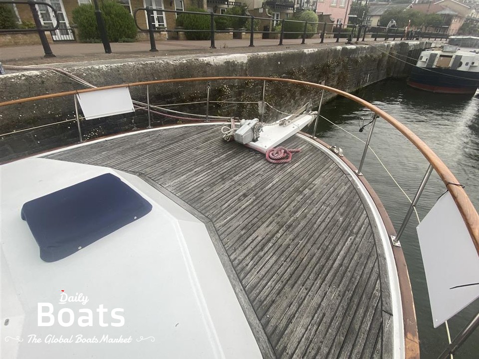 1988 Trader Yachts 41+2 for sale. View price, photos and Buy 1988 ...