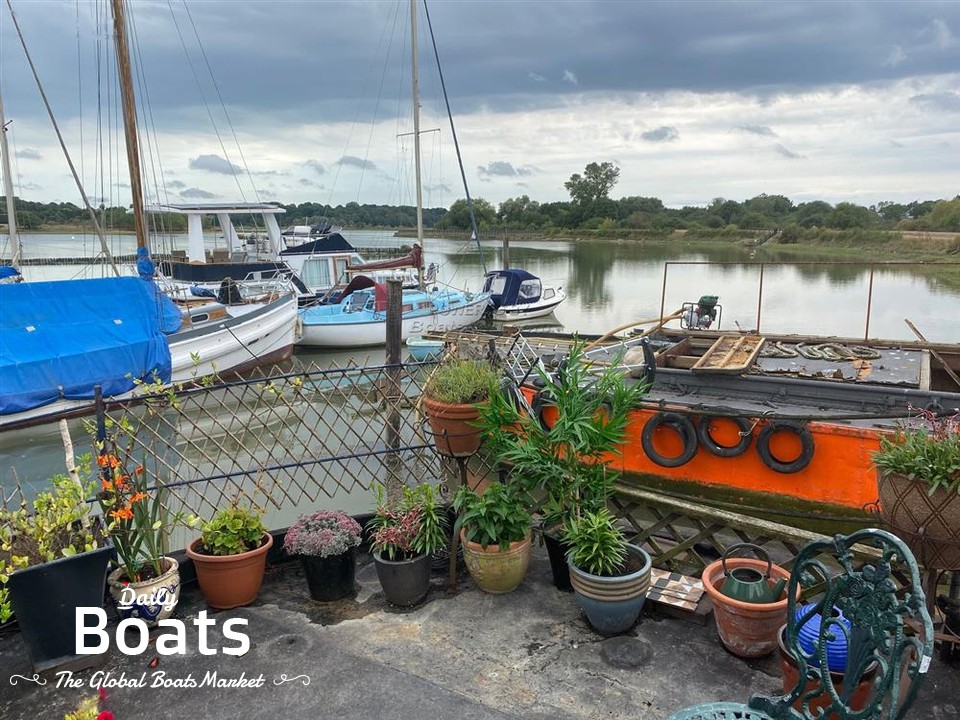 1910 Houseboat Thames Lighter Barge for sale. View price, photos and ...