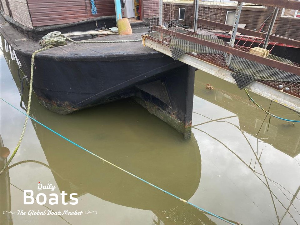 1910 Houseboat Thames Lighter Barge for sale. View price, photos and ...