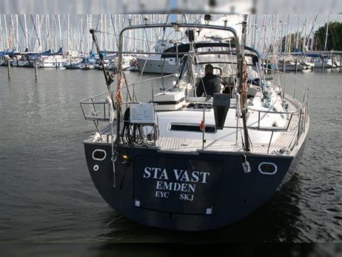 1999 Moody 46 for sale. View price, photos and Buy 1999 Moody 46 #37791