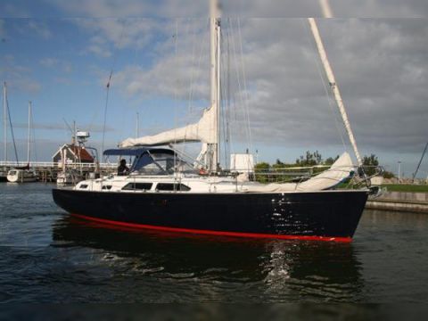 1999 Moody 46 for sale. View price, photos and Buy 1999 Moody 46 #37791