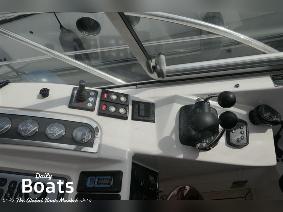 2004 Windy 37 Grand Mistral for sale. View price, photos and Buy 2004 ...