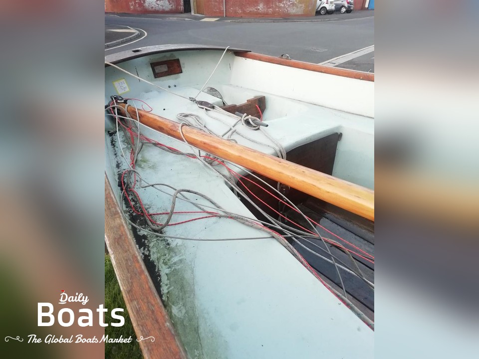1975 Drascombe Dabber for sale. View price, photos and Buy 1975 ...