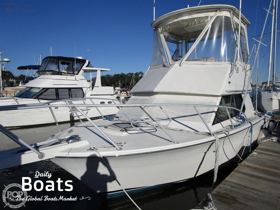 1987 Hatteras Yachts 32 for sale. View price, photos and Buy 1987 ...