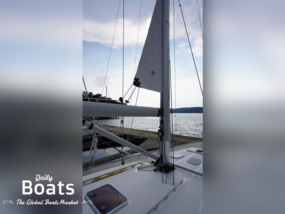 2006 Comfort Yachts Comfortina 42 for sale. View price, photos and Buy ...