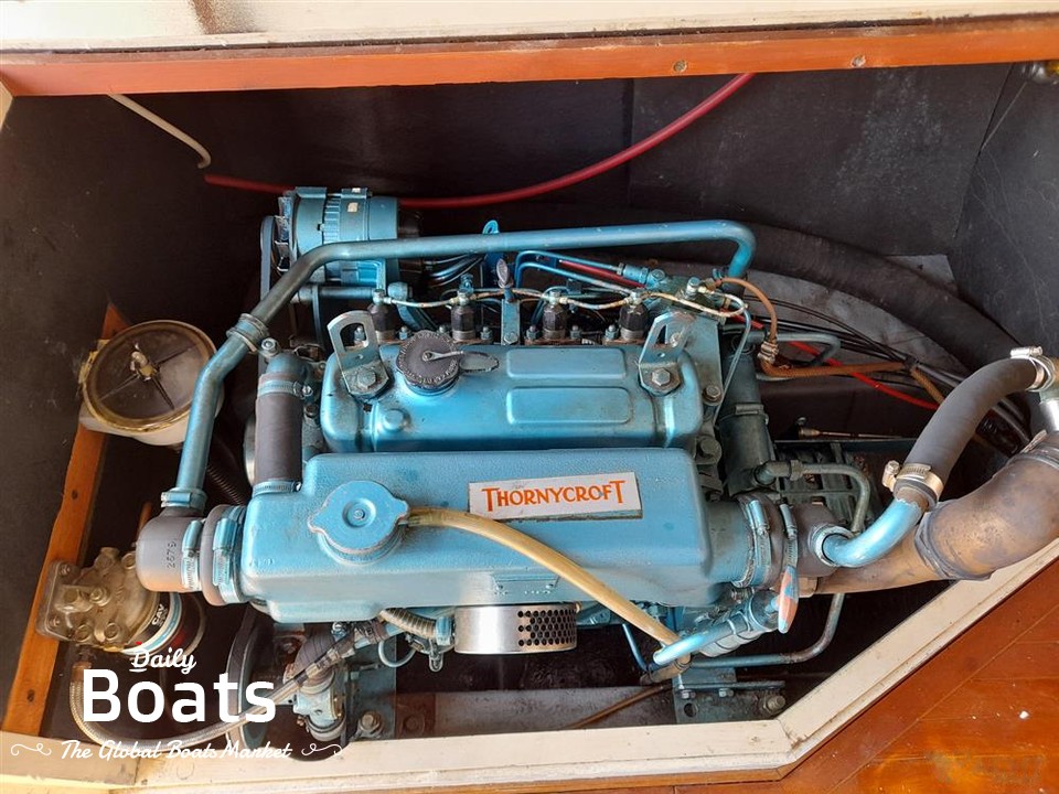 1985 Cheverton Boats 27 for sale. View price, photos and Buy 1985 ...