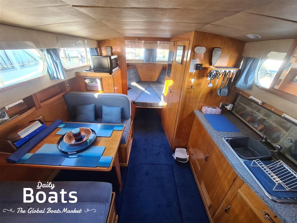 1972 Freeman 32 for sale. View price, photos and Buy 1972 Freeman 32 ...