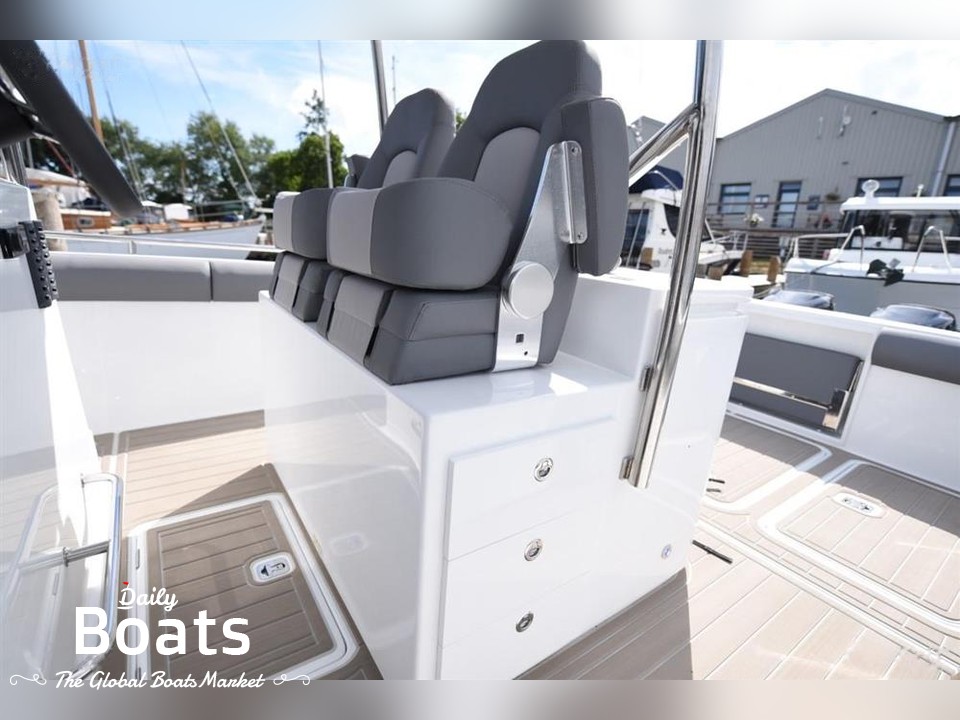 2022 Rodman 33 Offshore for sale. View price, photos and Buy 2022 ...